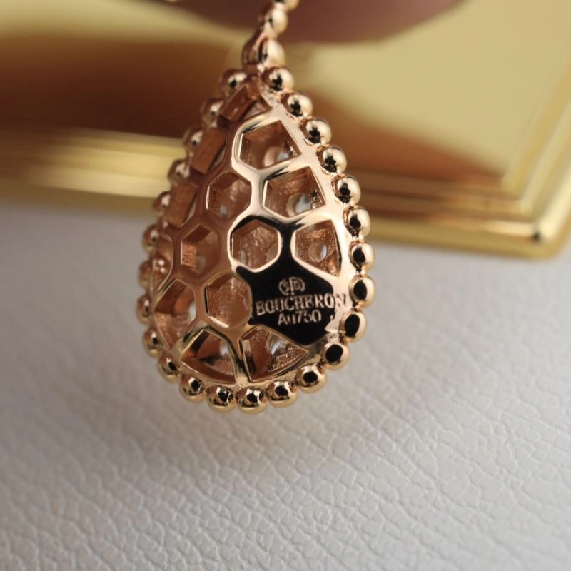 High fidelity Boucheron Earrings