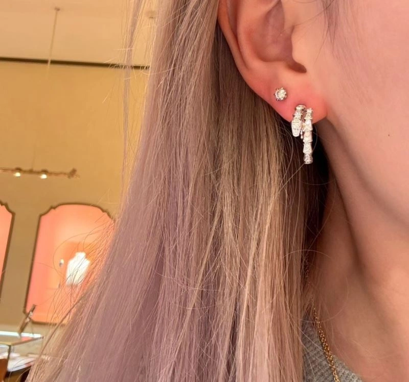 Inexpensive Boucheron Earrings