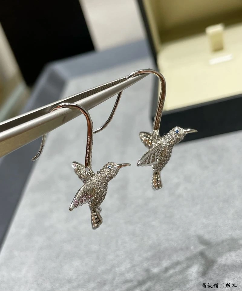 Inexpensive Boucheron Earrings
