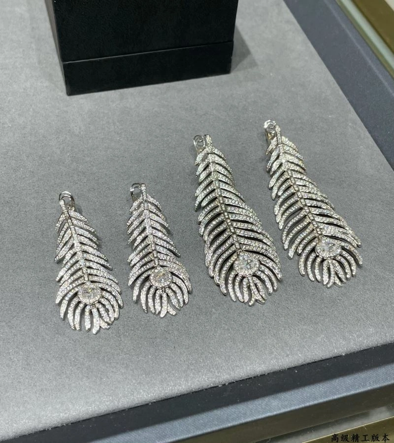 Low-cost Boucheron Earrings
