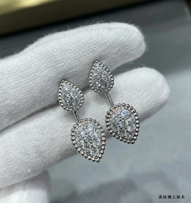 High accuracy Boucheron Earrings