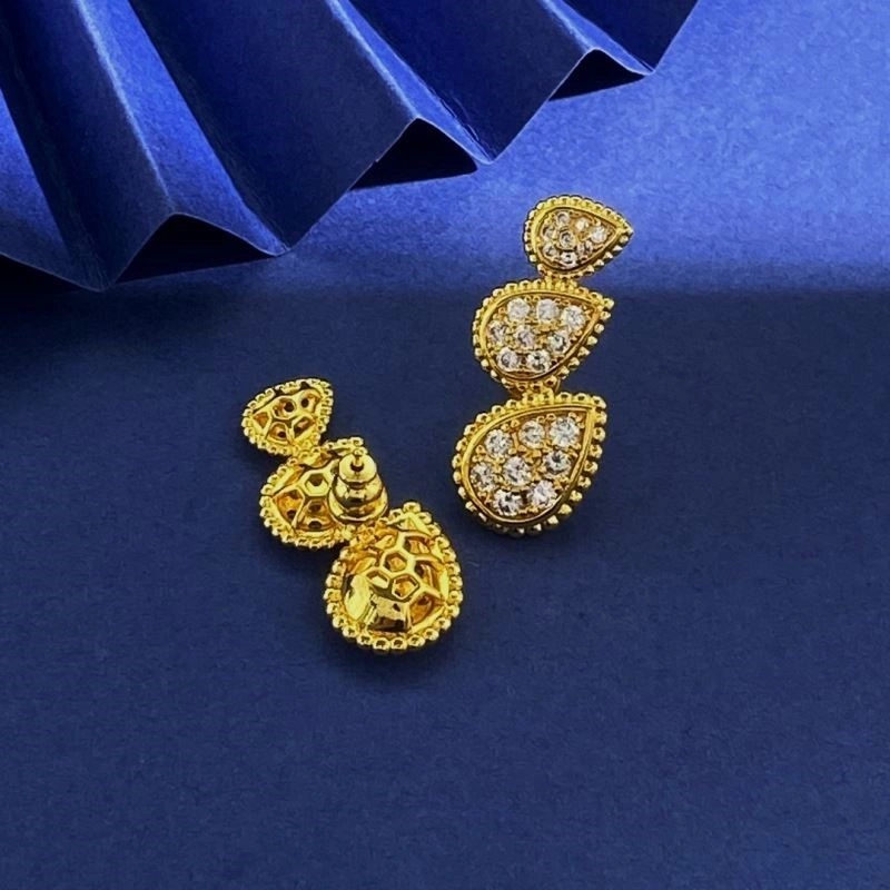 High fidelity Boucheron Earrings