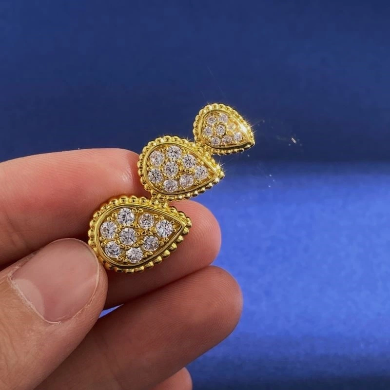 High fidelity Boucheron Earrings