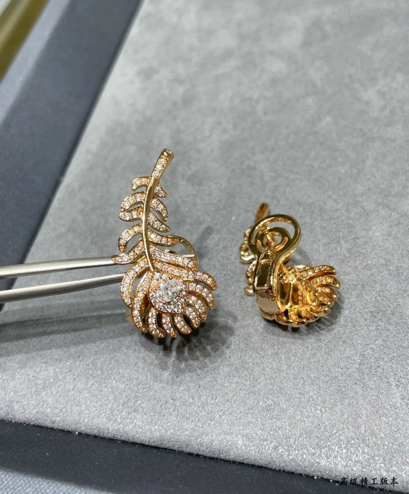 Factory-made Boucheron Earrings