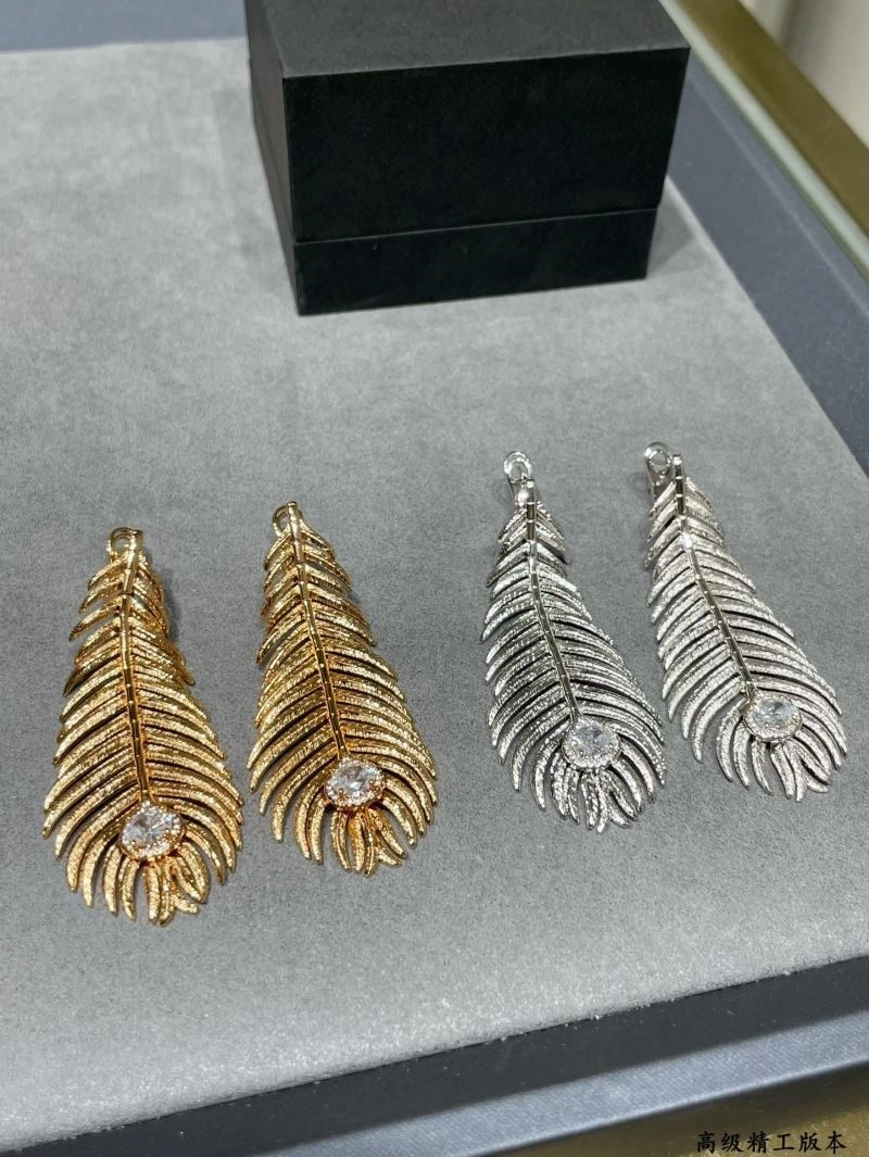 Inexpensive Boucheron Earrings