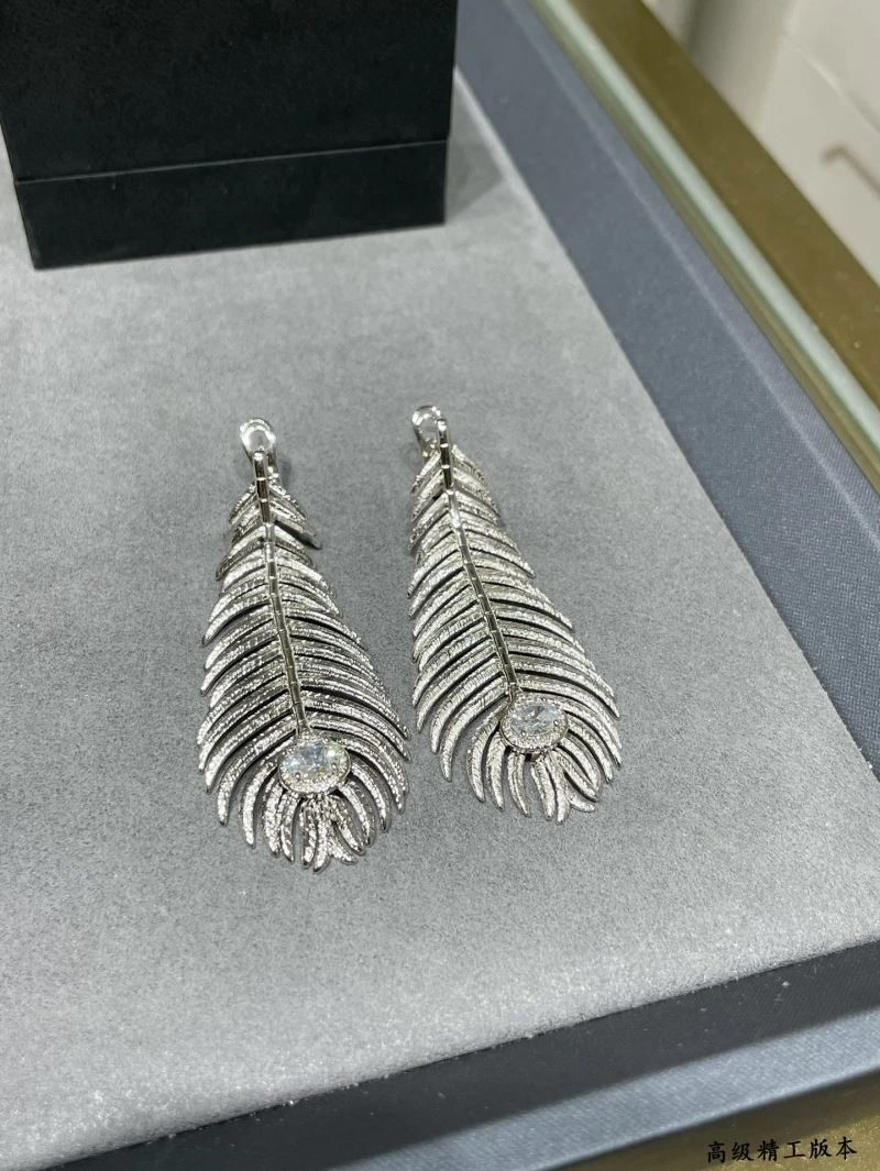Inexpensive Boucheron Earrings
