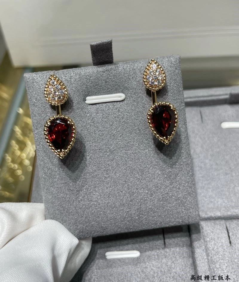 Indistinguishable Boucheron Earrings
