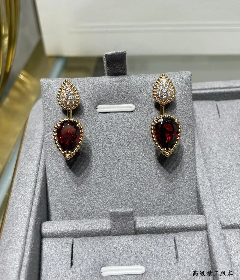 Indistinguishable Boucheron Earrings