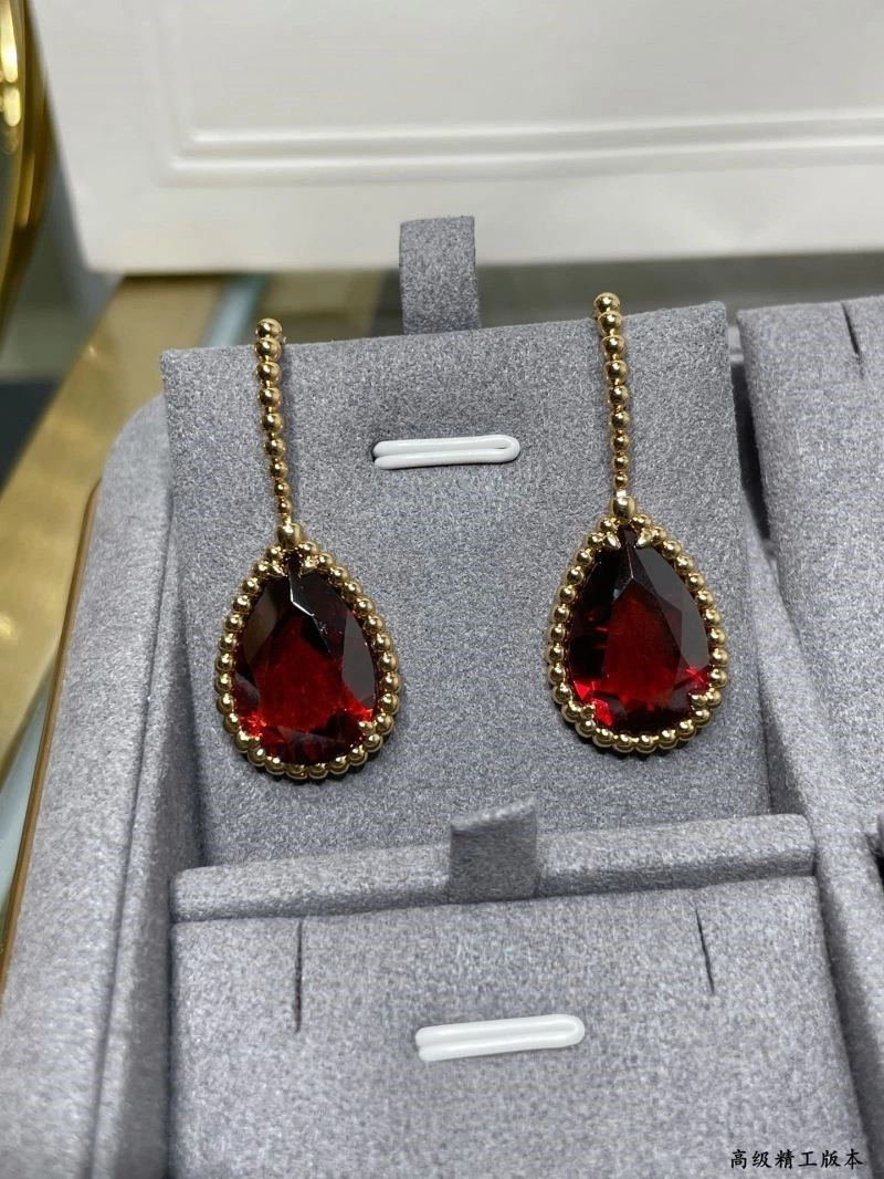 High accuracy Boucheron Earrings