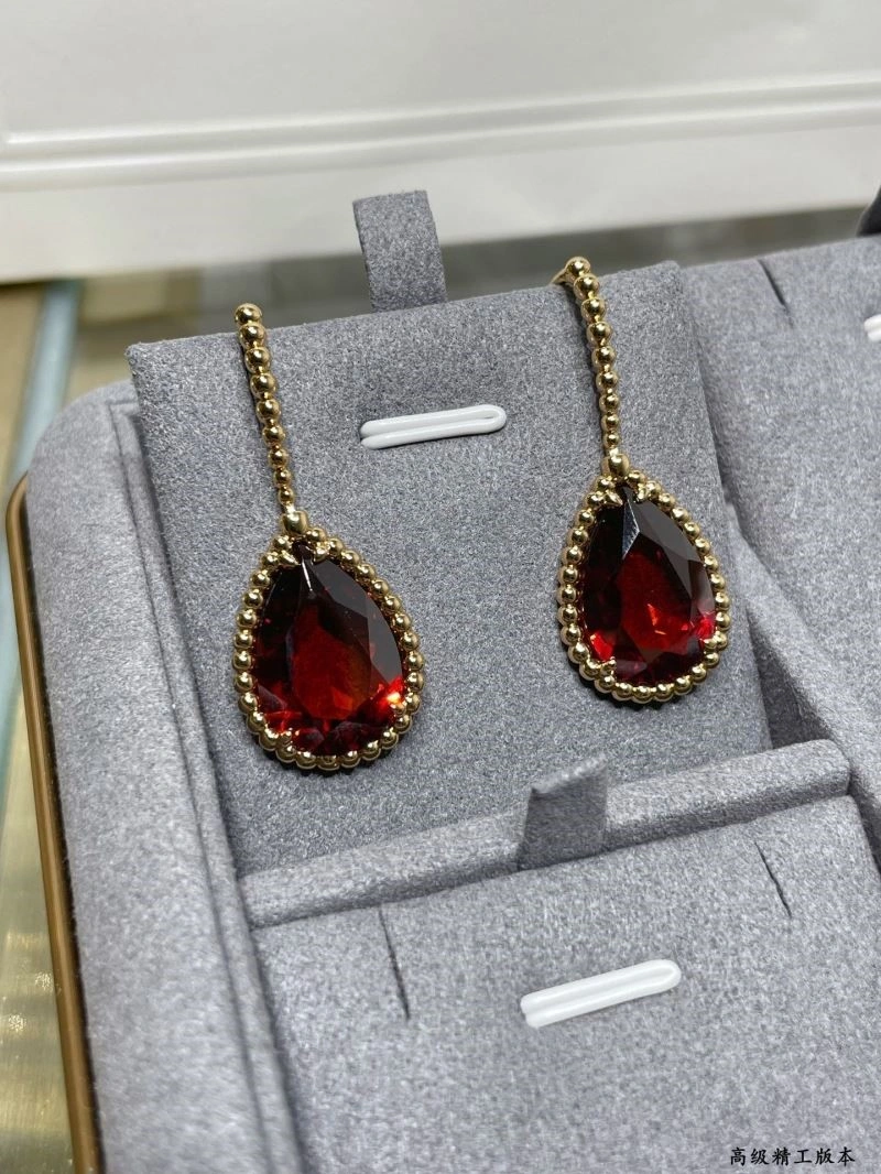 High accuracy Boucheron Earrings