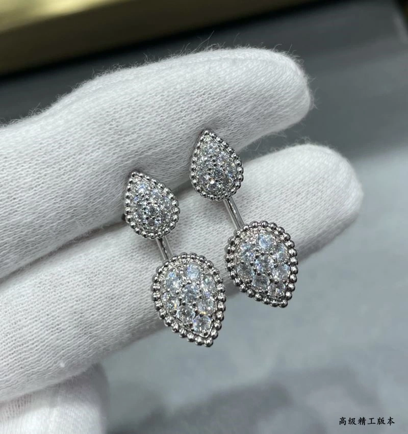 Top mirror Boucheron Earrings