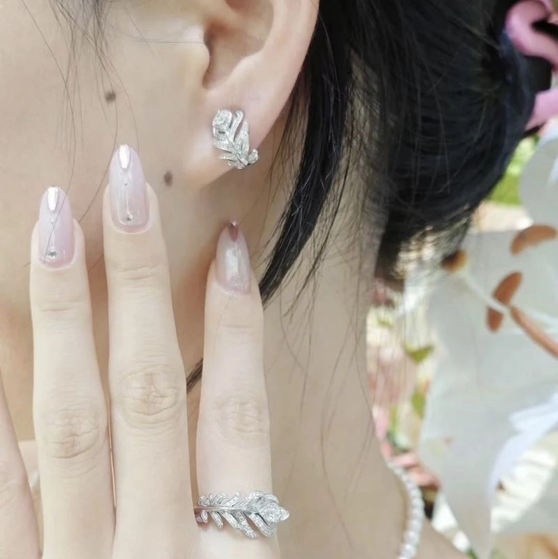 Official Boucheron Earrings