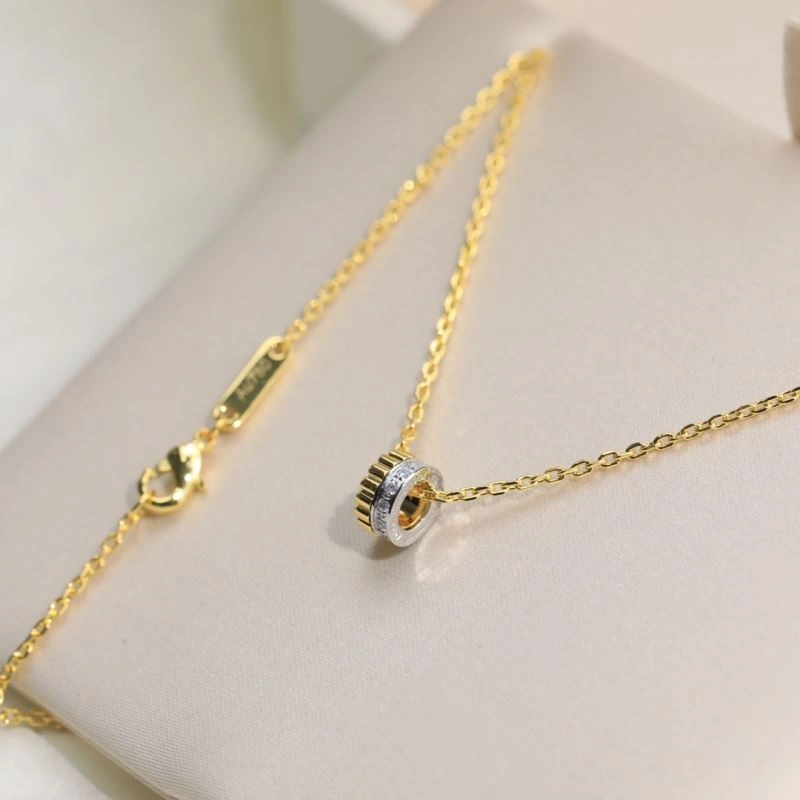 High fidelity Boucheron Necklaces
