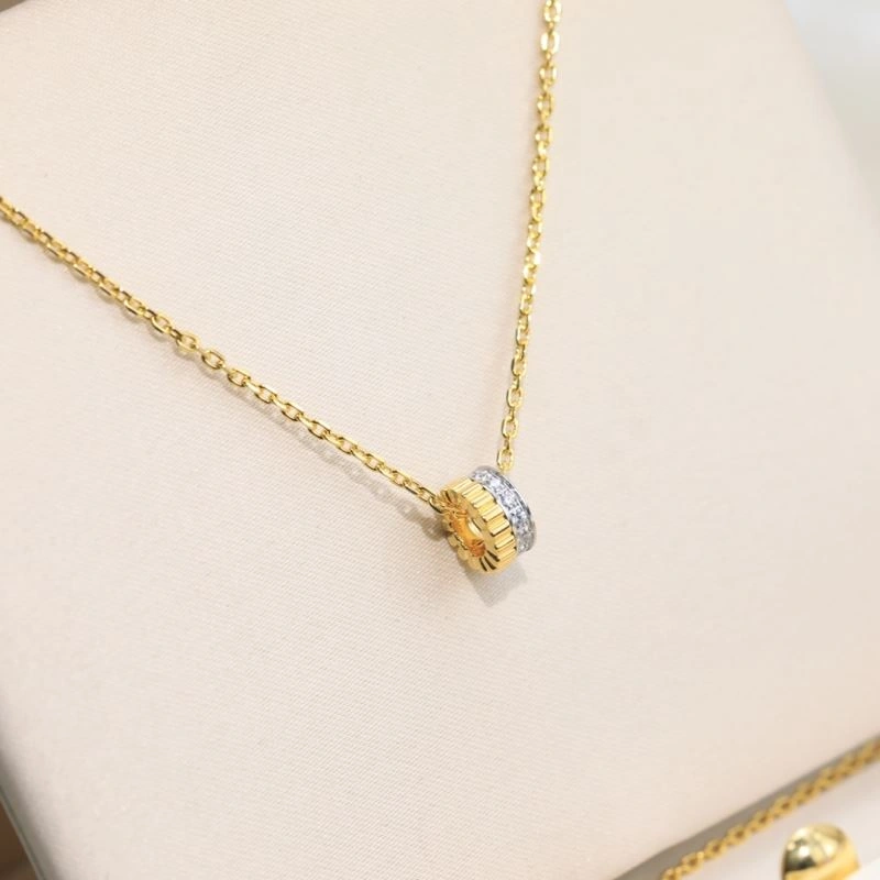 High fidelity Boucheron Necklaces
