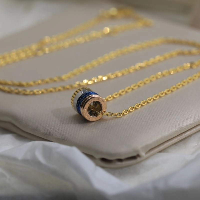 Cut-rate Boucheron Necklaces
