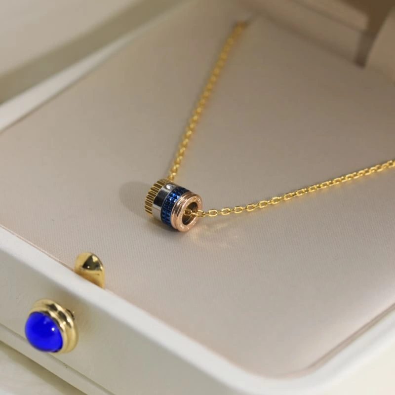 Cut-rate Boucheron Necklaces