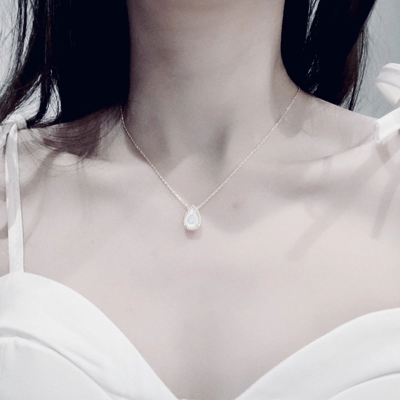 Accurate model Boucheron Necklaces