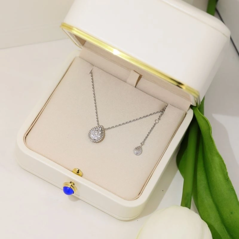 Official Boucheron Necklaces