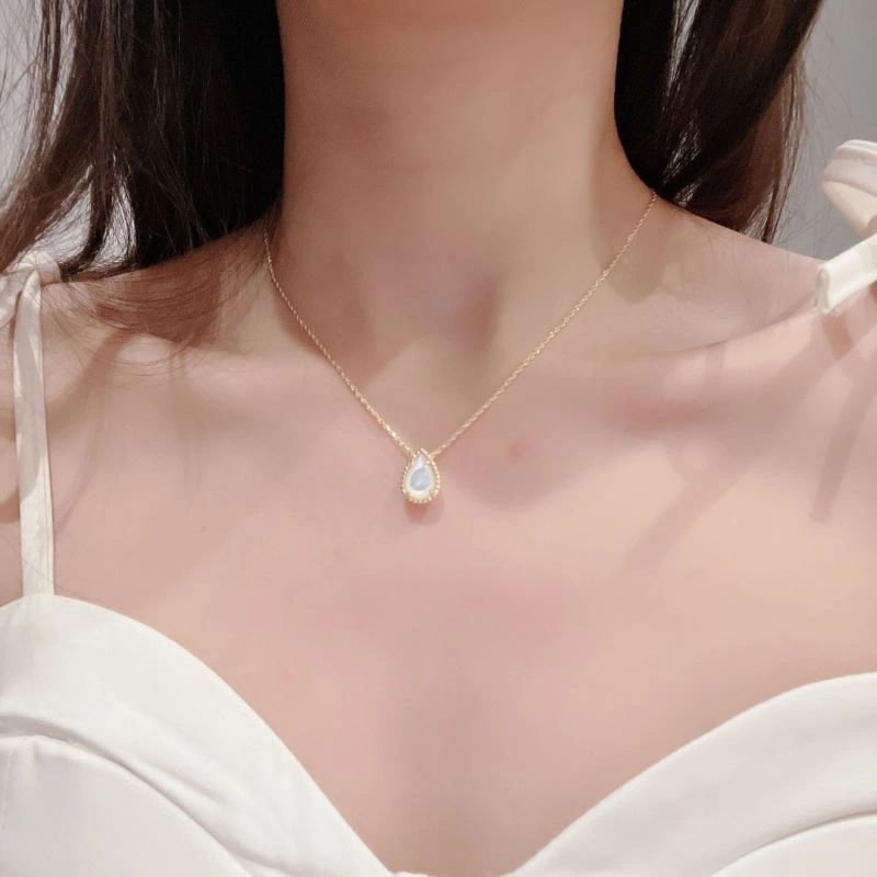 Bargain Boucheron Necklaces