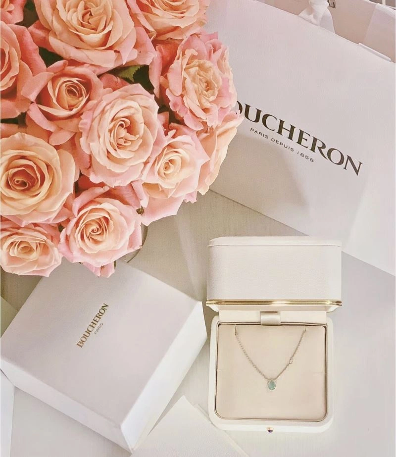 Cut-rate Boucheron Necklaces