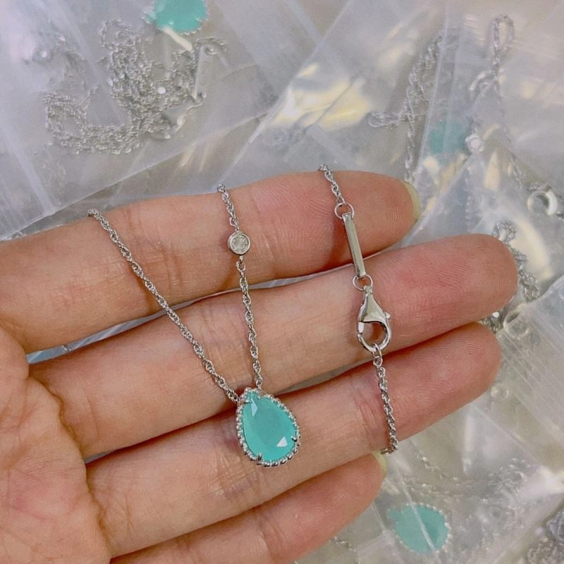 Cut-rate Boucheron Necklaces