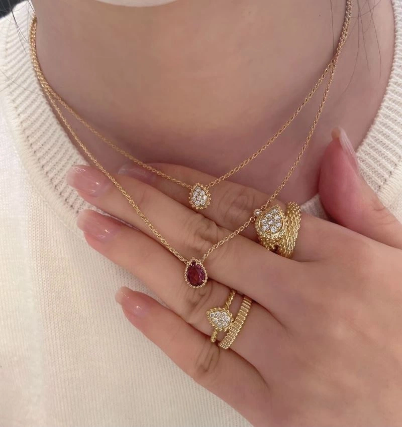 Affordable Boucheron Necklaces