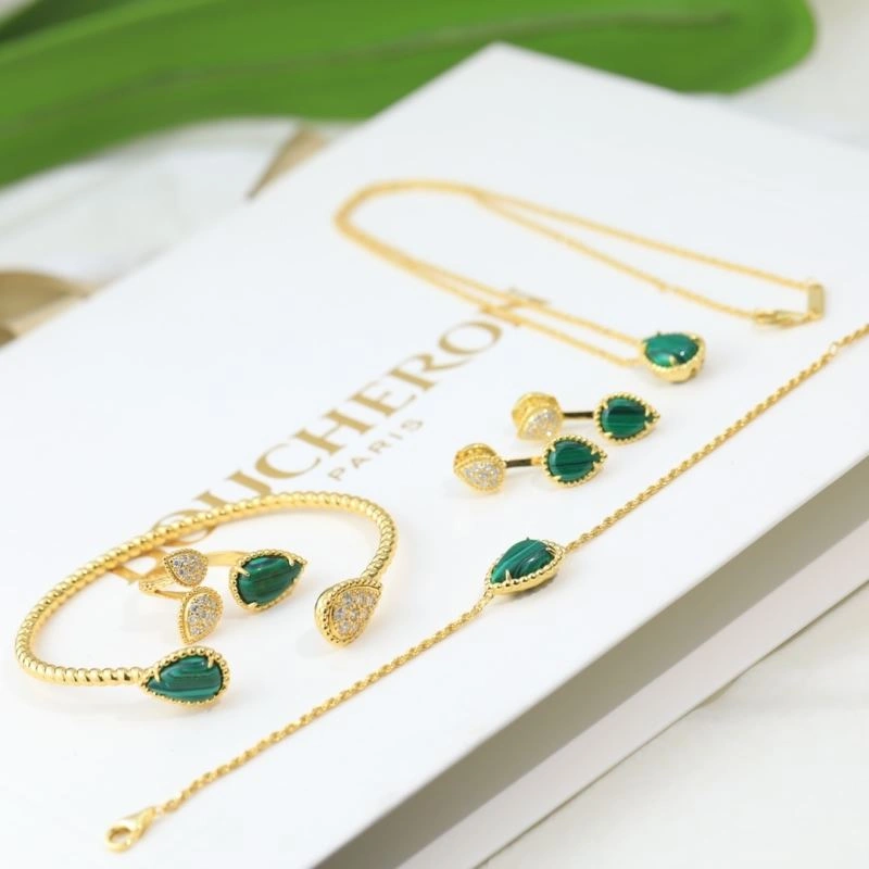 Economical Boucheron Necklaces