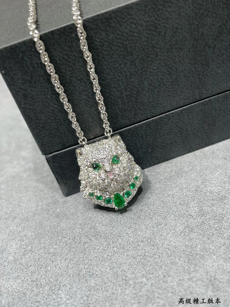 Top match Boucheron Necklaces