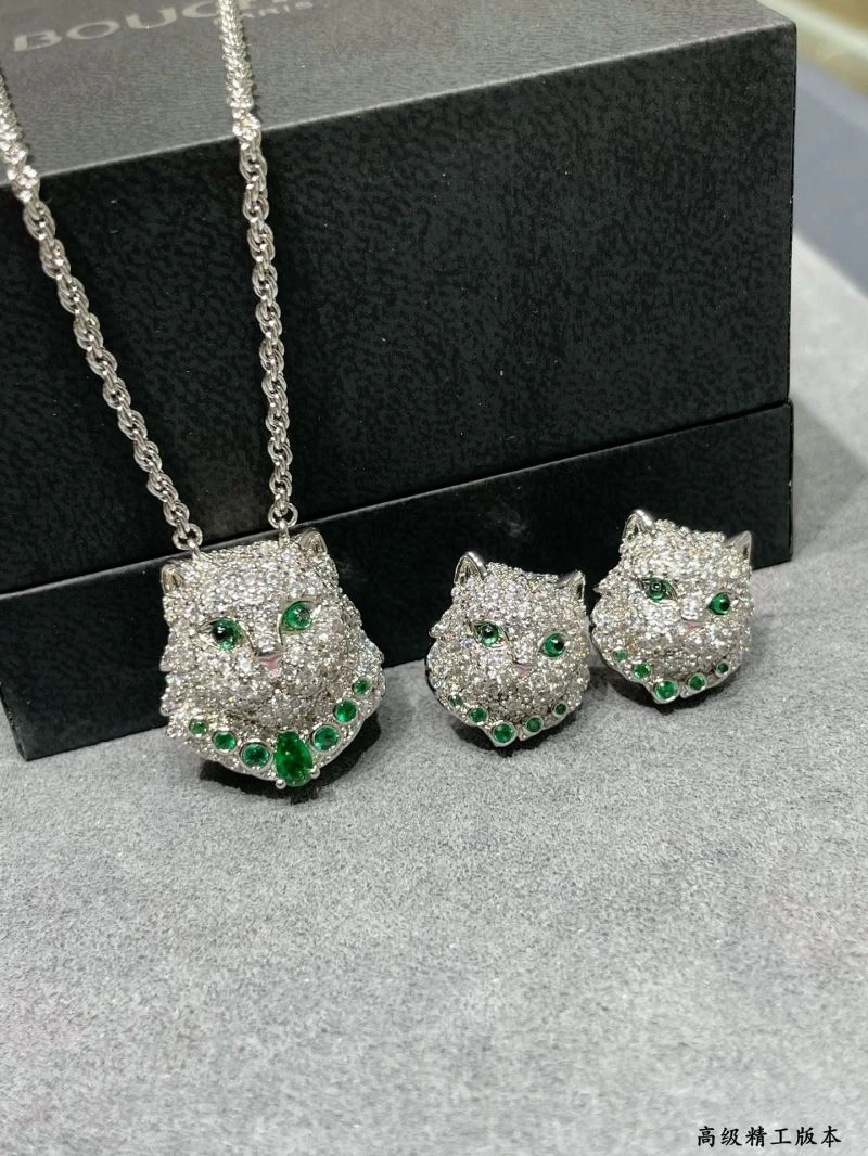 Top match Boucheron Necklaces
