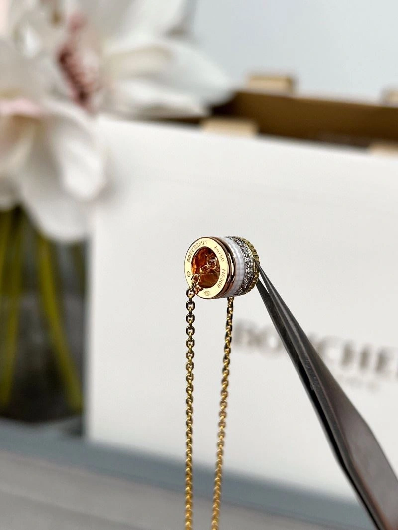 Official Boucheron Necklaces