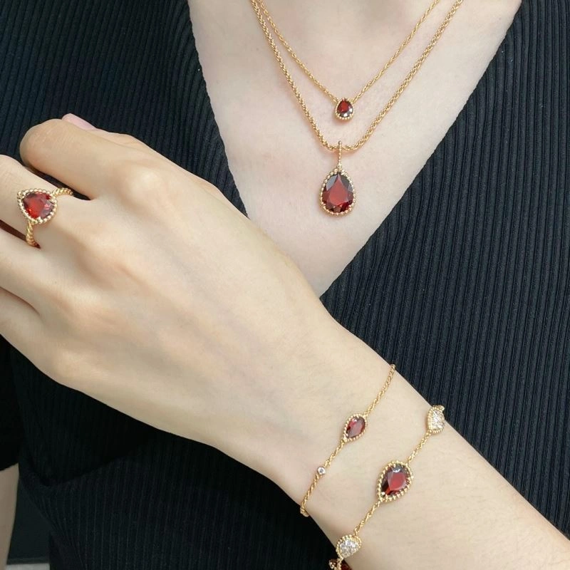 Affordable Boucheron Necklaces