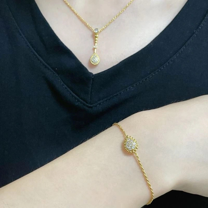 High fidelity Boucheron Necklaces