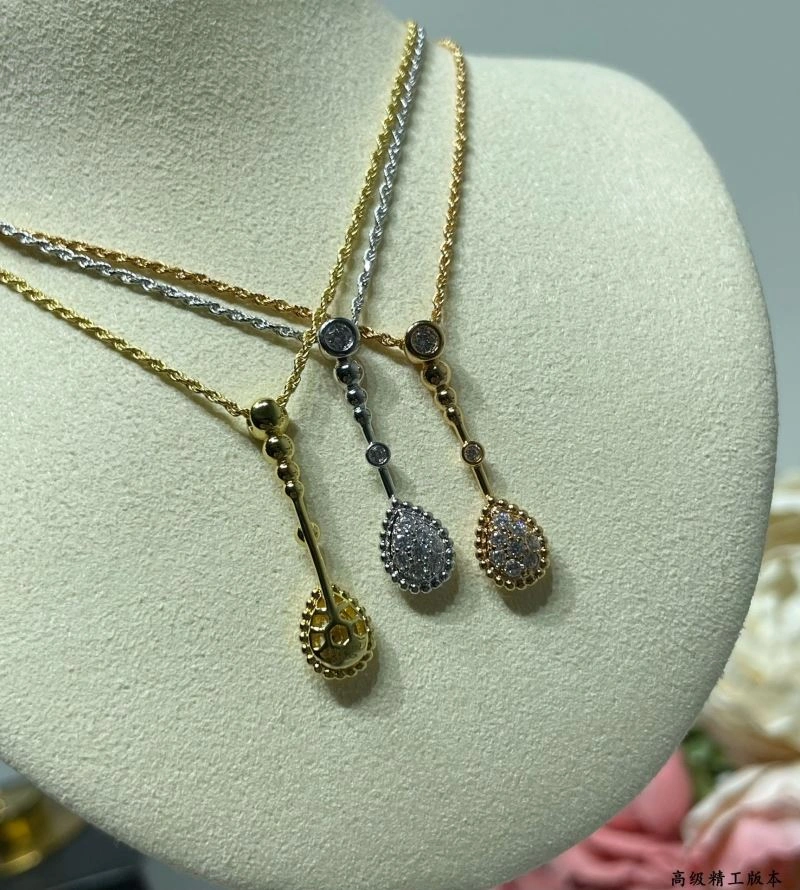 High fidelity Boucheron Necklaces
