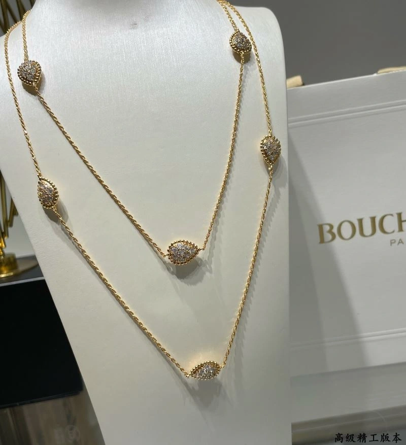 Top mirror Boucheron Necklaces