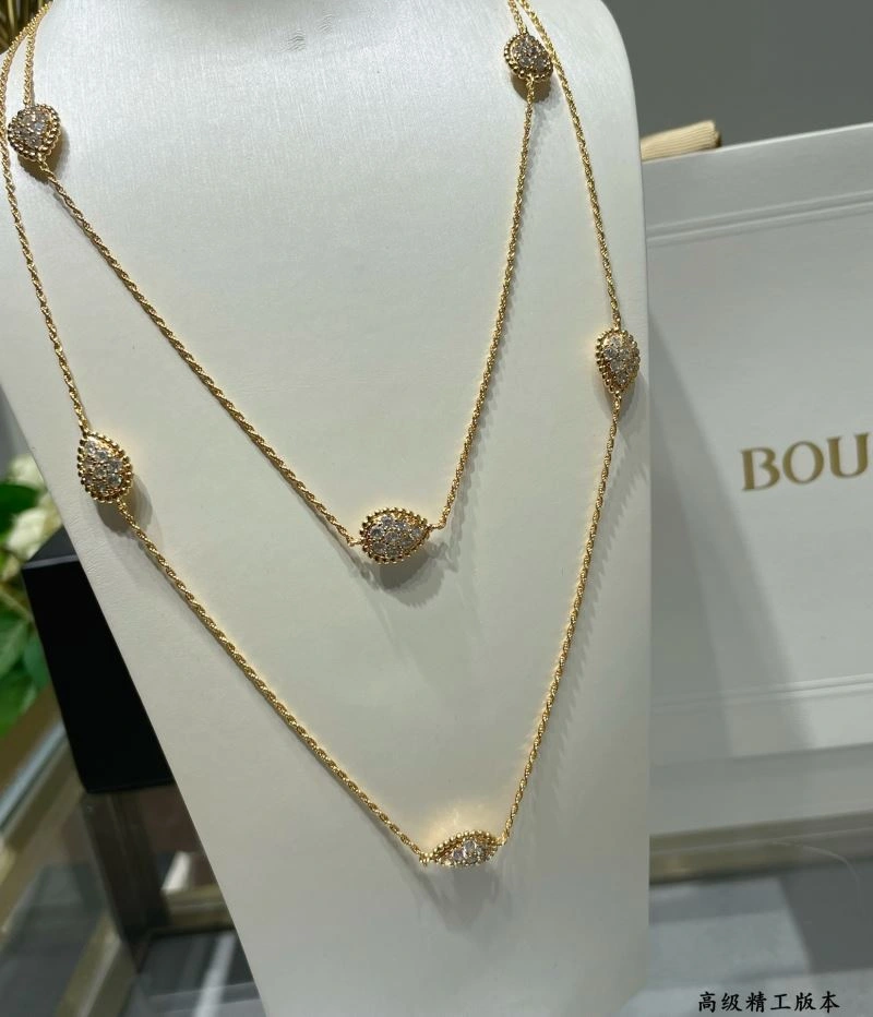 Top mirror Boucheron Necklaces