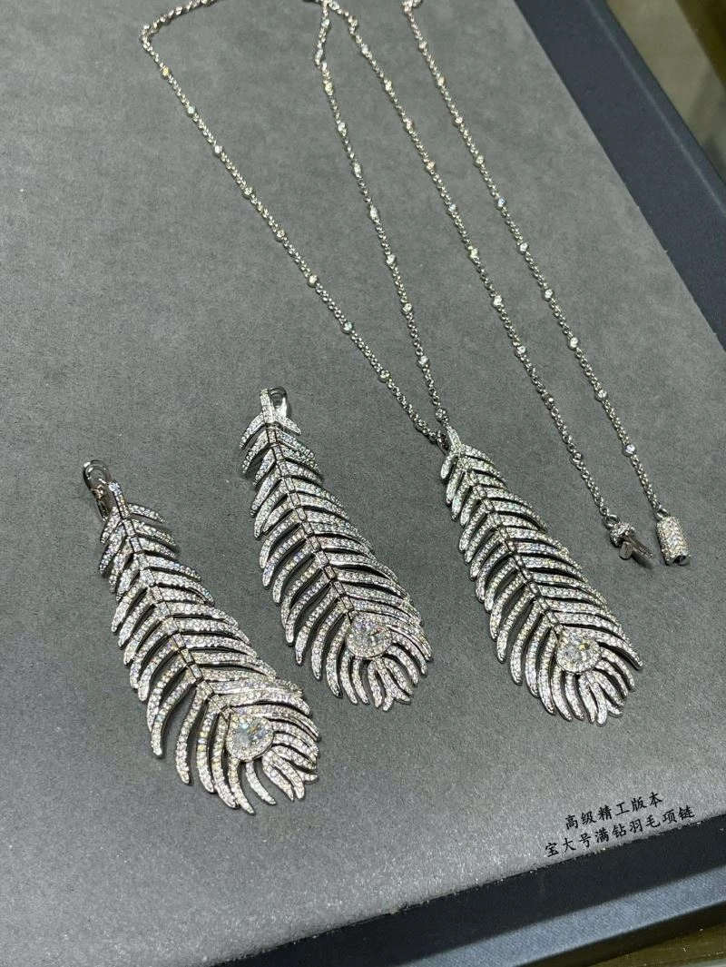Original Boucheron Necklaces