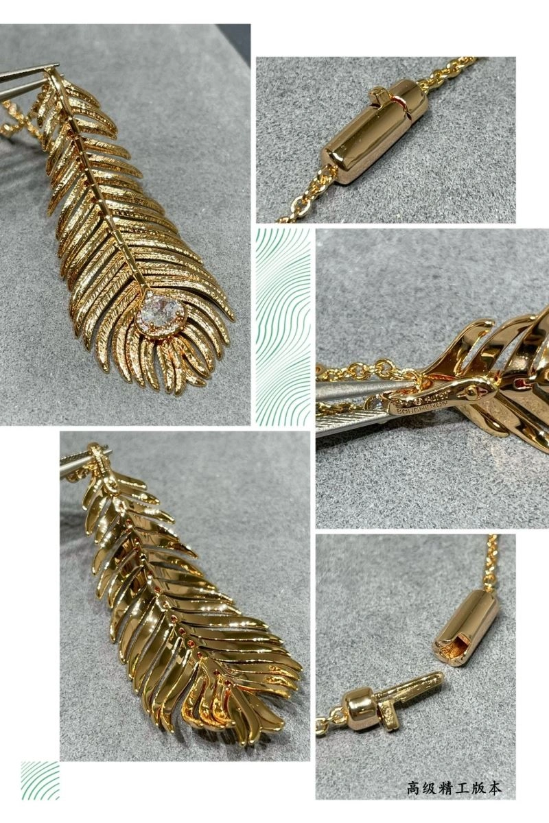 Accurate model Boucheron Necklaces