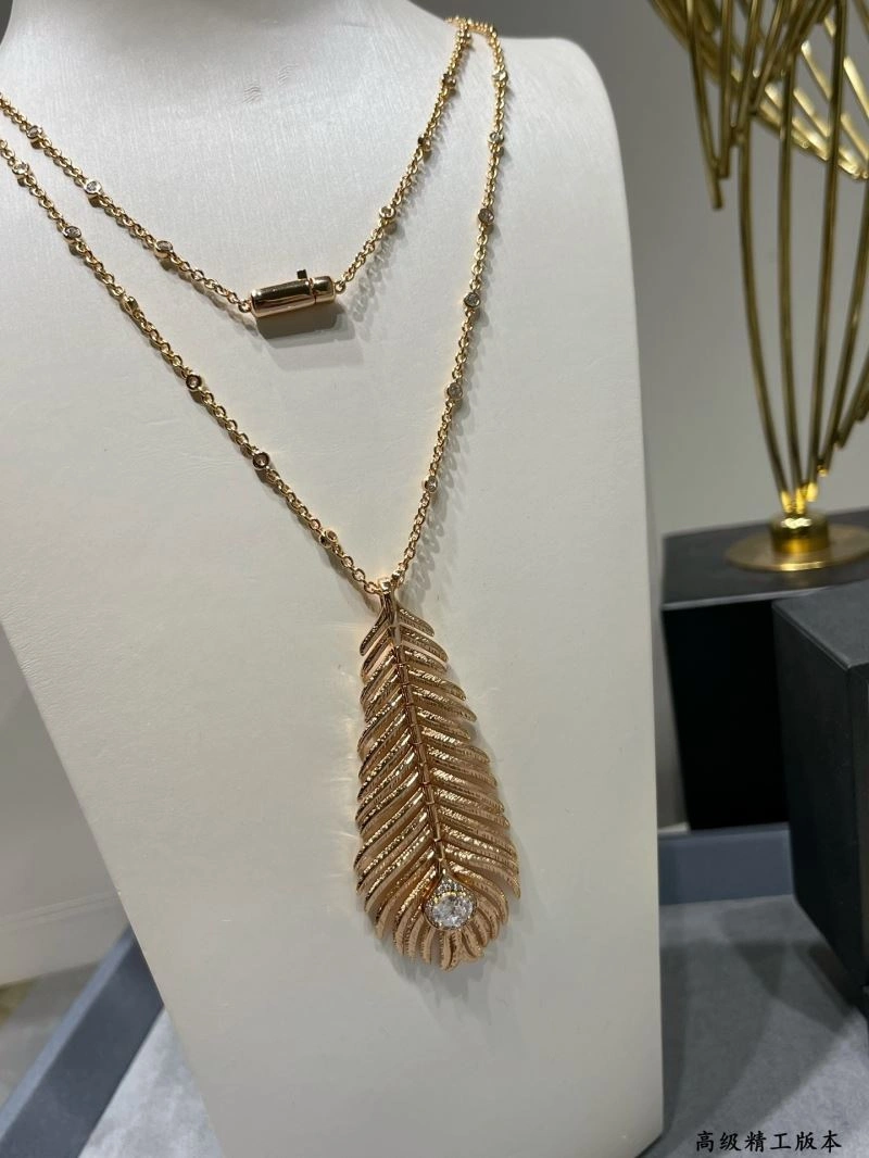 Accurate model Boucheron Necklaces