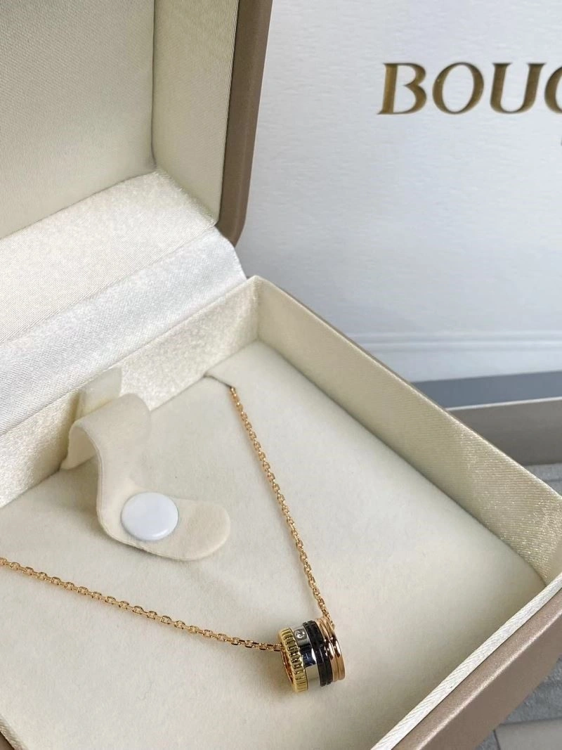 High fidelity Boucheron Necklaces