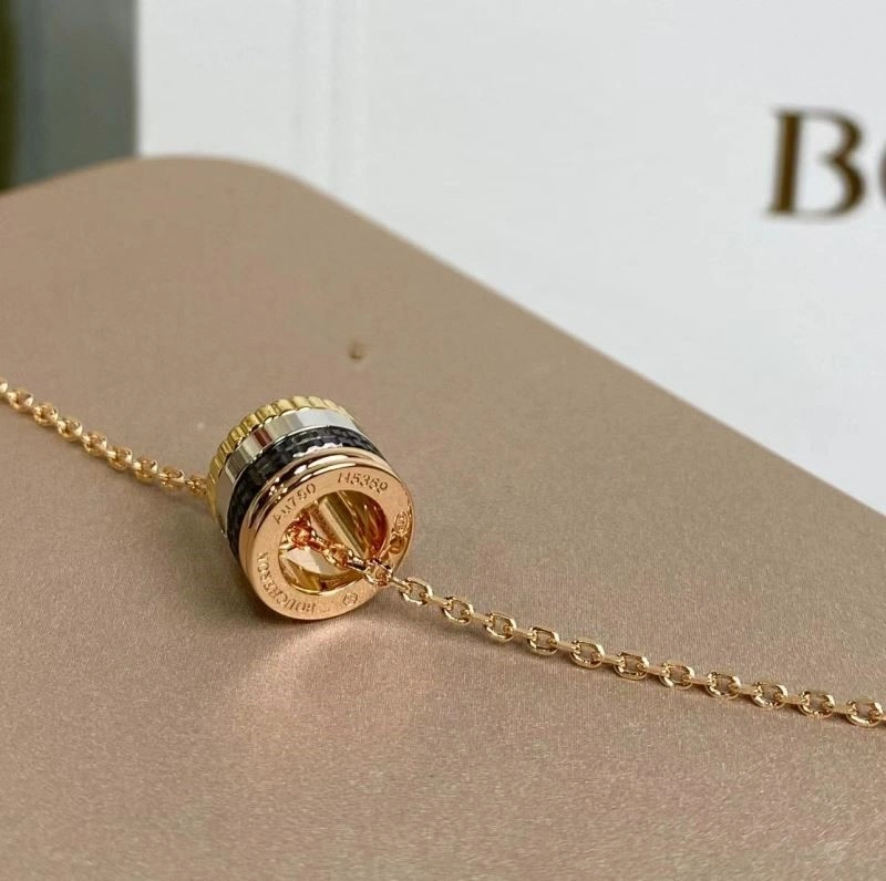 High fidelity Boucheron Necklaces
