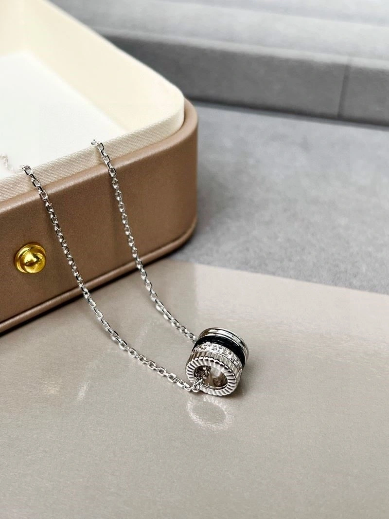 Official Boucheron Necklaces