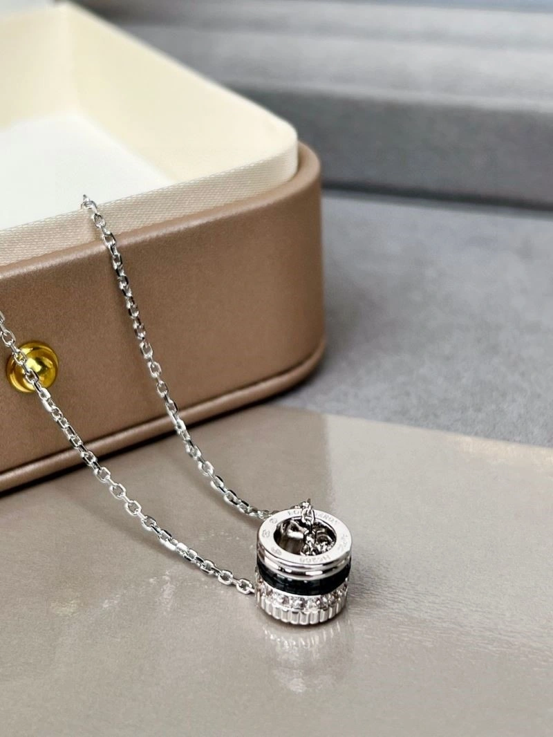 Official Boucheron Necklaces