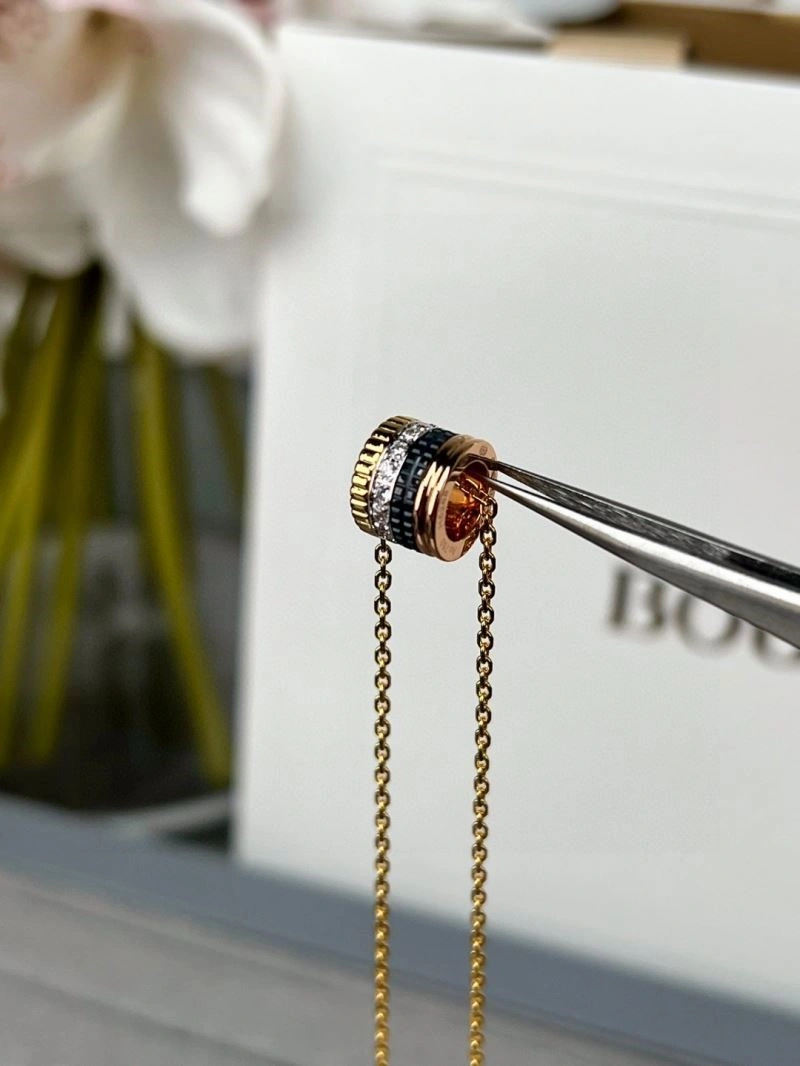 Official Boucheron Necklaces