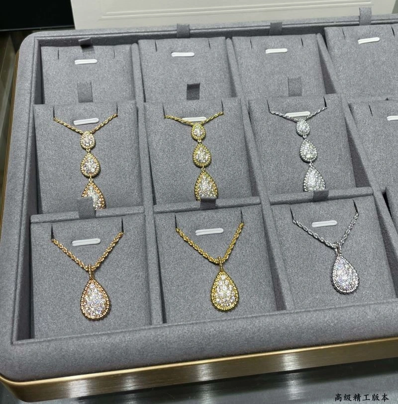 Reasonably priced Boucheron Necklaces