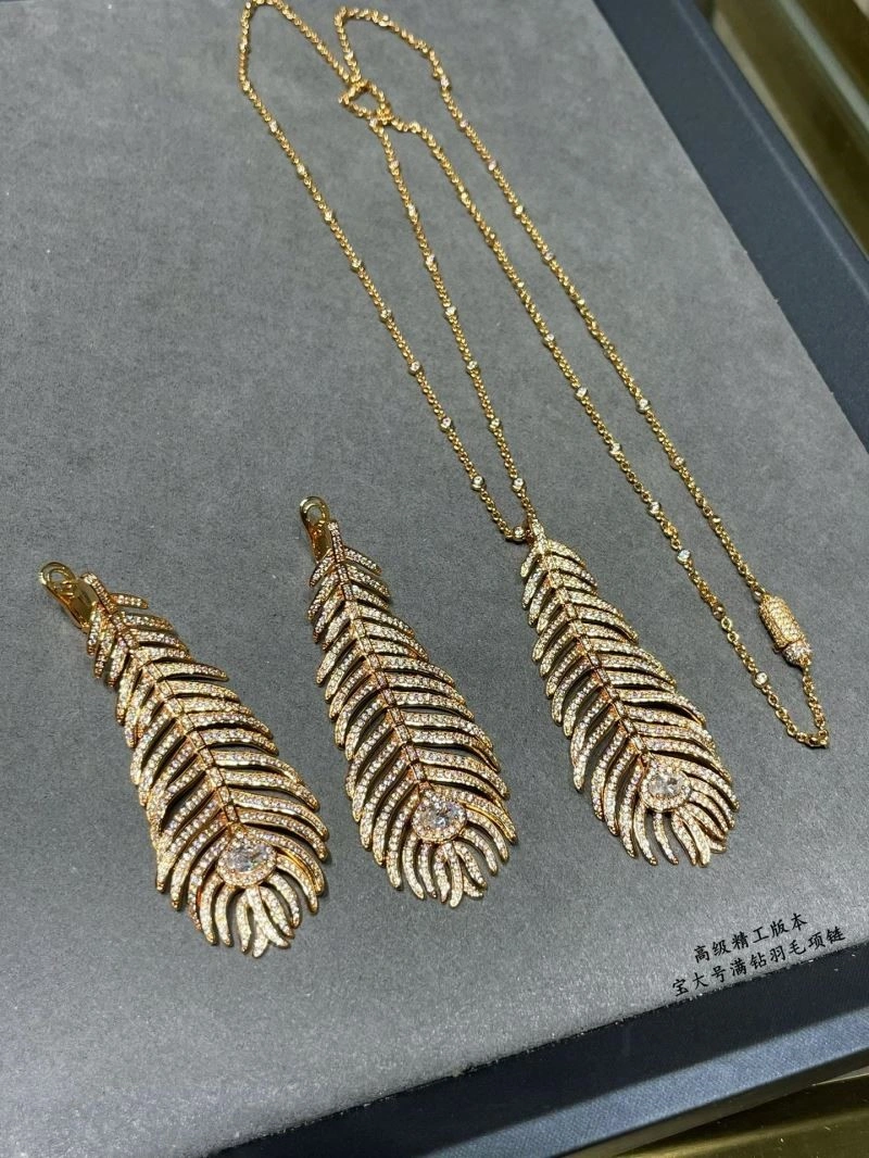 Discounted Boucheron Necklaces