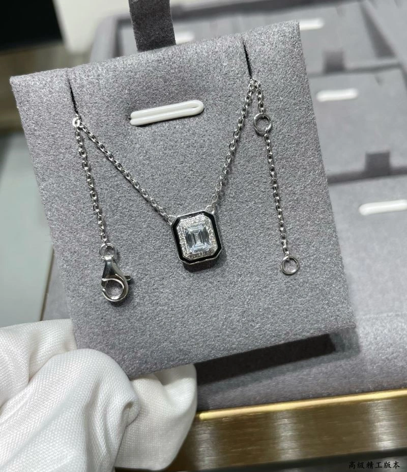 Brand-original Boucheron Necklaces