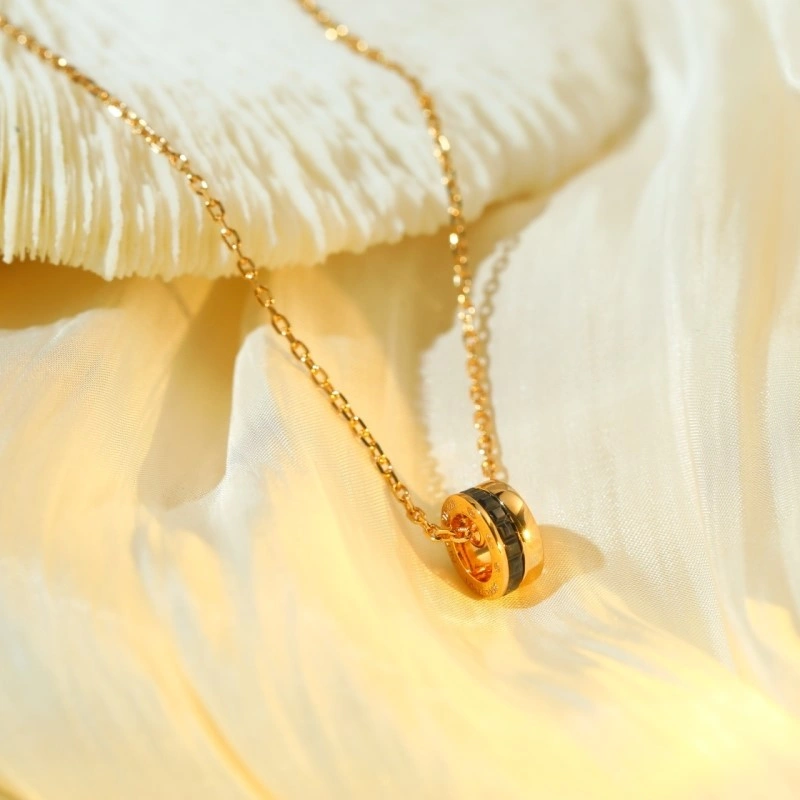 Top match Boucheron Necklaces