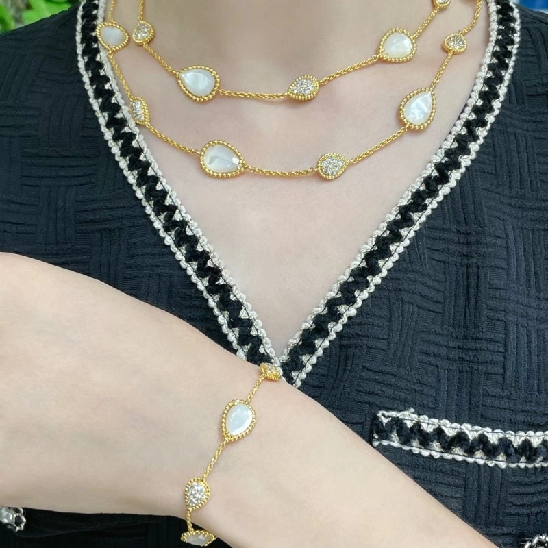 Top match Boucheron Necklaces