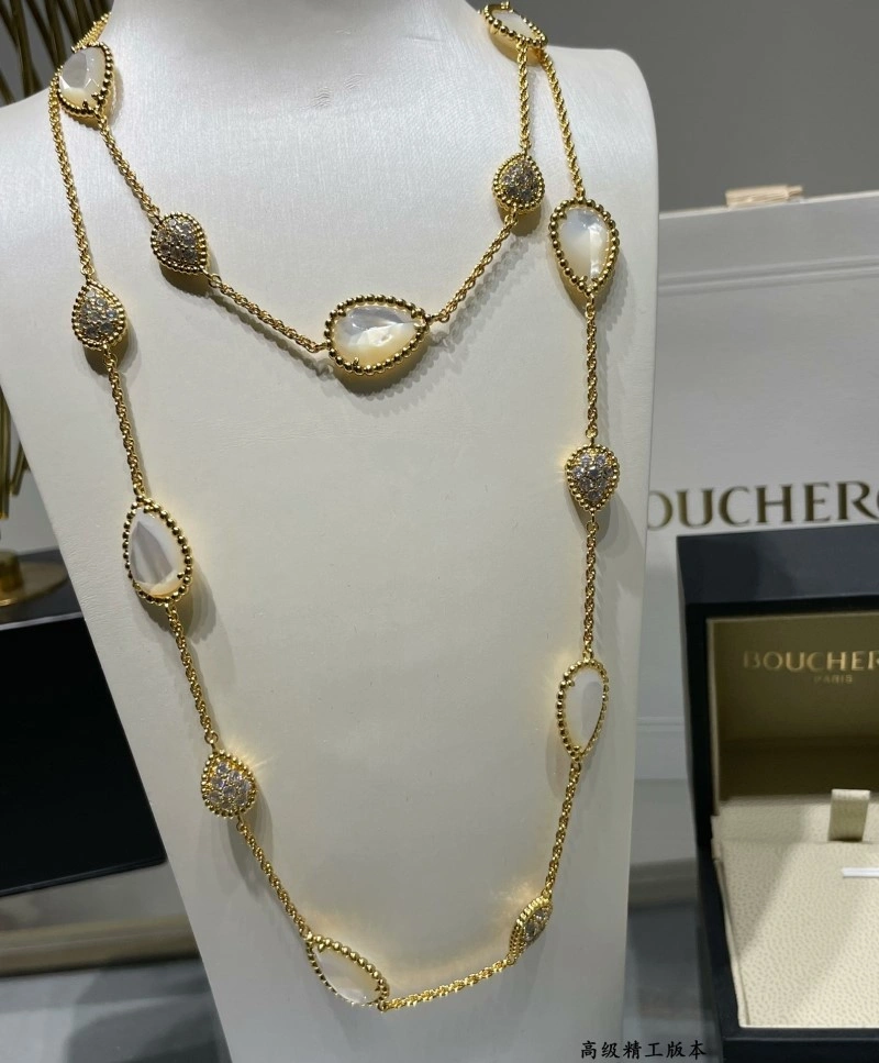 Top match Boucheron Necklaces