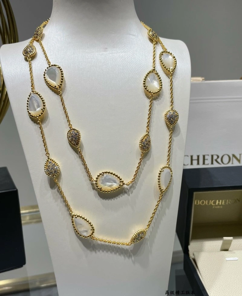 Top match Boucheron Necklaces